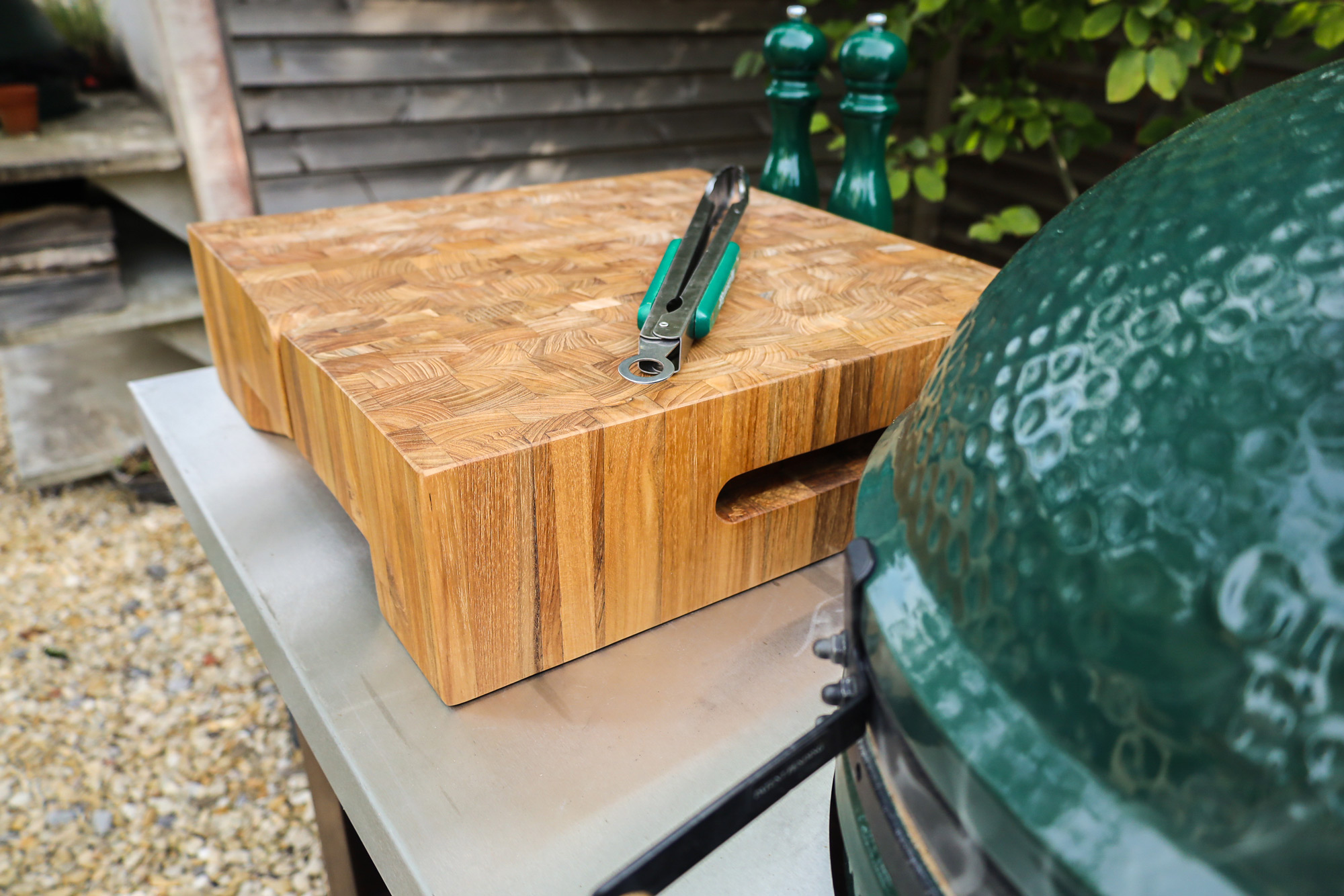 Teak Butcher s Block Ceramic Charcoal BBQs Big Green Egg